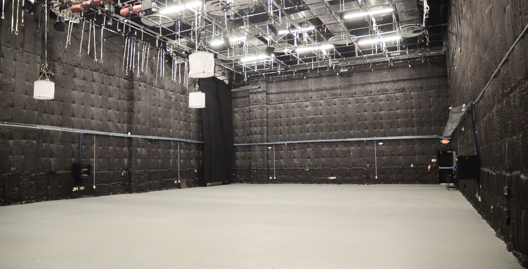 Production and Broadcasting services| LED Wall and Virtual production ...